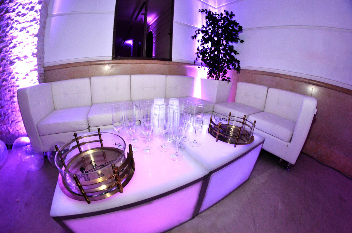 Lounge and decor rental