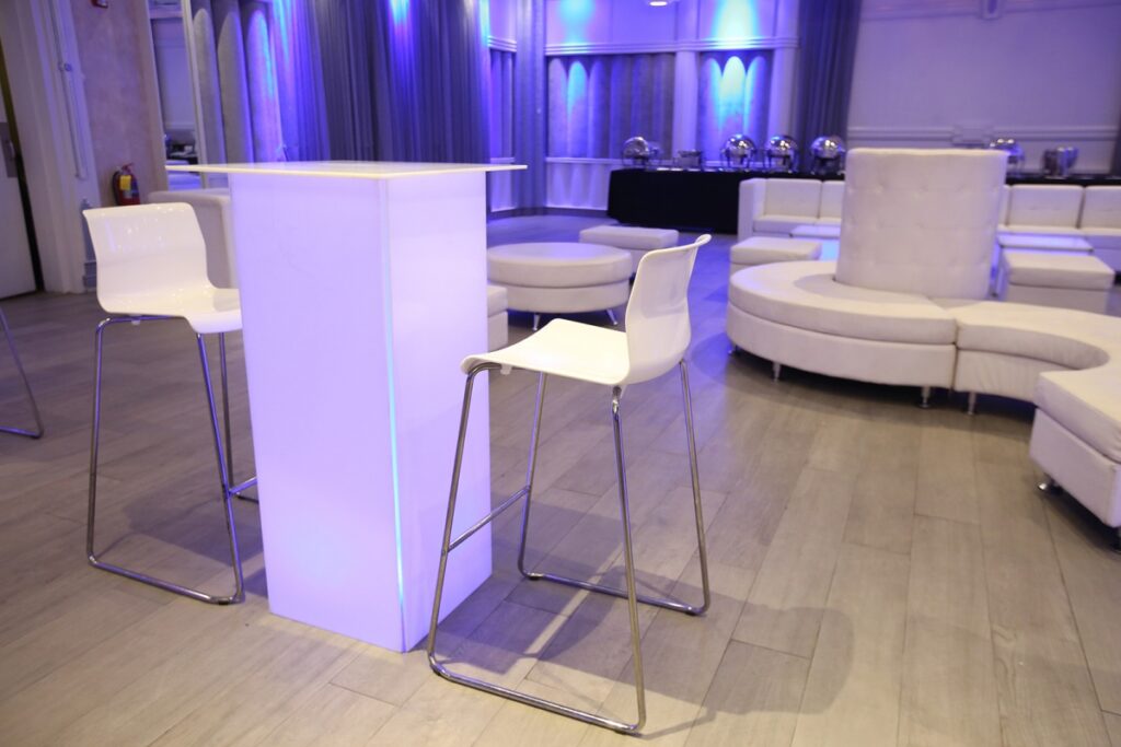 Lounge and decor rental